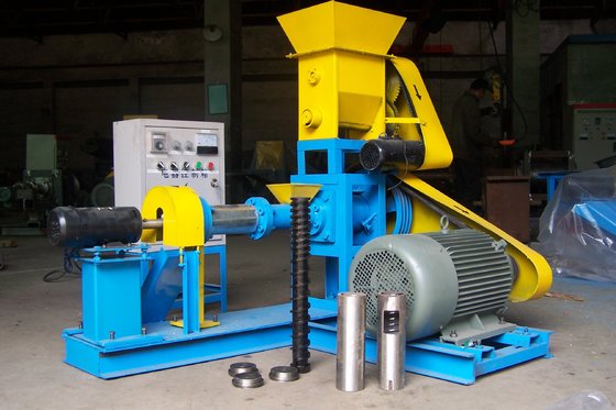 Floating Fish Feed Pellet Making Machine With Feeding Speed Adjustable