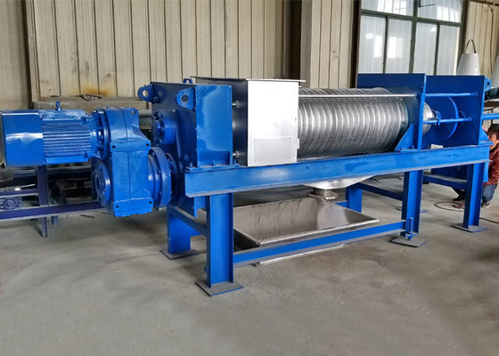 Vegetable And Fruit Screw Press Machine , Industrial Juice Press Equipment