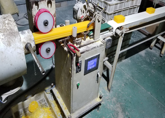 500-1000kg Laundry Bar Soap Making Machine Solid Soap Forming Machines