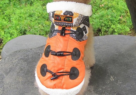 Luxury Knitted Small Dog Hooded Sweatshirts And Coats Pet Garment Lightweight