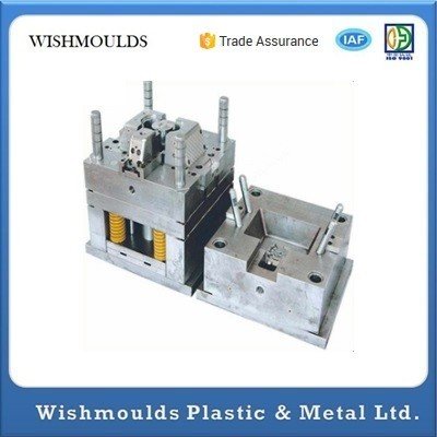 Precision Injection Mold for Thermoplastic Injection Molding LKM Mould Base
