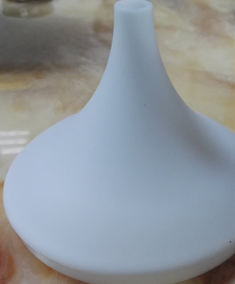 2 Cavities Edge Gate Custom Injection Molding For Milky PP Polypropylene Funnel