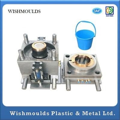 PP Material Injection Moulded Plastic Bucket With Lid Bucket Mould 300,000 Shots