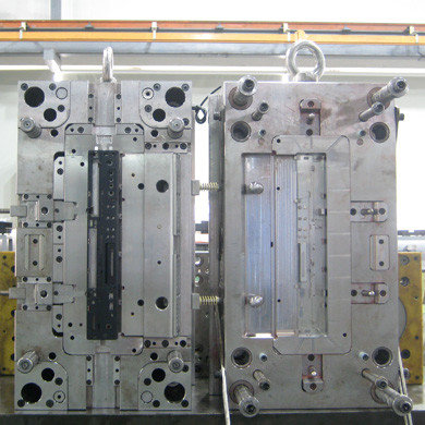 Small Tolerance Precision Injection Moulding Process Step By Step Customized Injection Mold Design