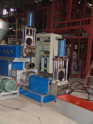 PE / LDPE / HDPE / LLDPE Plastic Waste Recycling Machine Computer Control