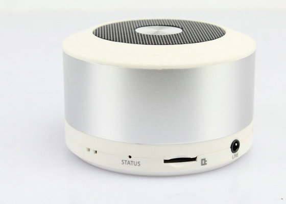 Circular Portable Aluminium Case 2.1 + EDR Standard Wireless Portable Bluetooth Speakers With Hi-Fi Stereo