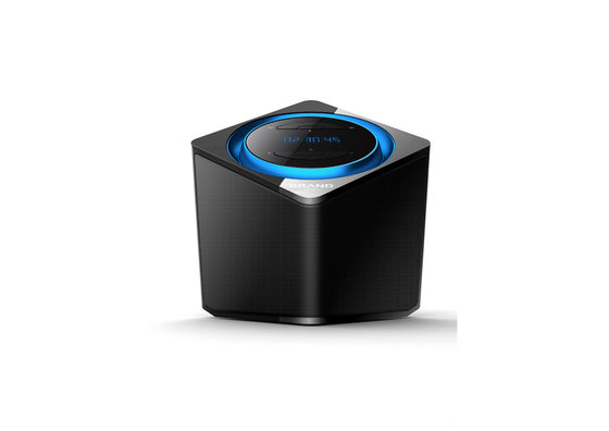 FM Radio Bluetooth Portable Speakers For Cell Phones Black With Synchronous Display Lyrics