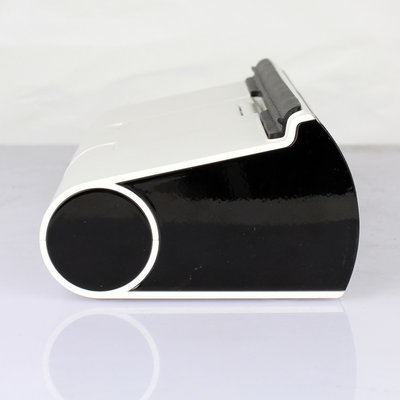 Cool Portable Iphone Bluetooth Speakers Hi-Fi stereo in Silver Black