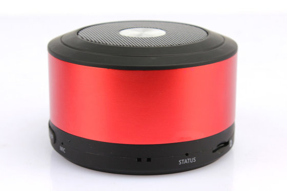 Aluminum Hands Free Bluetooth Speakers Dc5v With Tf Card And Fm Radio