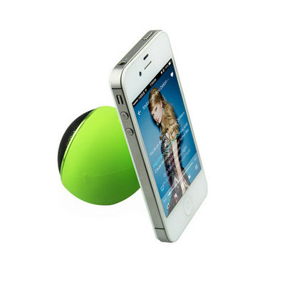 ABS Green Black Waterproof iPhone Bluetooth Speakers High Fidelity 10m Wireless Range