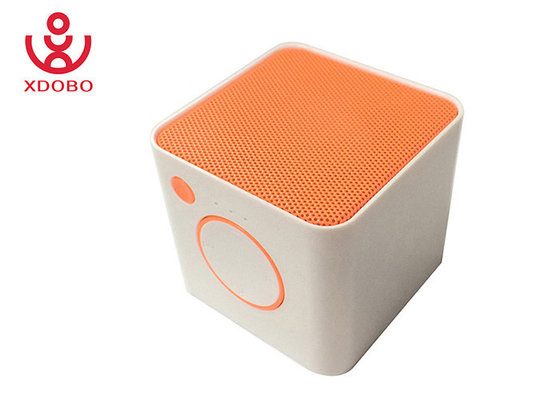 Customized colorful Cubic Portable Bluetooth Speaker with Micro SD card and Line - in Function
