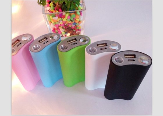 Pink Portable 4000mah  Rechargeable Power Bank for Samsung Phone