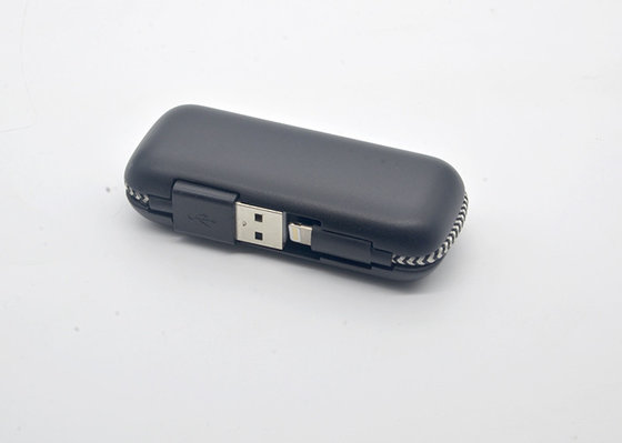 MFi certified Apple Iphone Power Bank 2600mAh 5200mAh Built in Lightning Cable