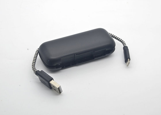 MFi certified Apple Iphone Power Bank 2600mAh 5200mAh Built in Lightning Cable