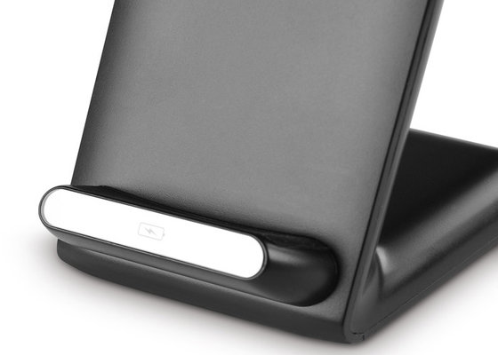Qi Phone Charging Pad Wireless Charging Products Compatible Iphone 8 / 8 Plus / Iphone X
