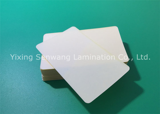 Film di laminazione posteriore appiccicoso caldo, dimensione del biglietto da visita di 75 del micron sacchetti della laminazione