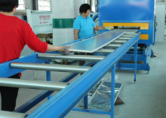 La línea de capa del color de Prehab, calefacción cubierta el color de aluminio de las bobinas 700000Kcal instala poder