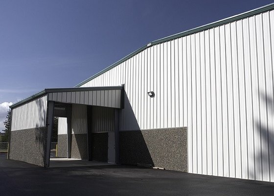 Pre Assembled Steel Portal Frame Construction Metal Farm Buildings Eco Friendly