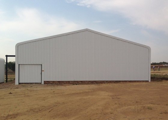 Prefabricated Light Steel Structure Hangar Up To 200km/H Wind Resistance