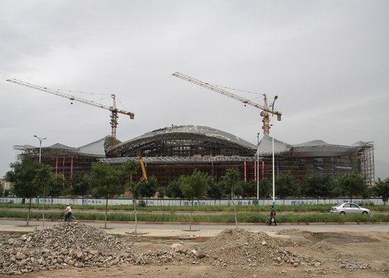 High Strength Commercial Metal Building Kits Steel Pipe Truss Structure Gymnasium