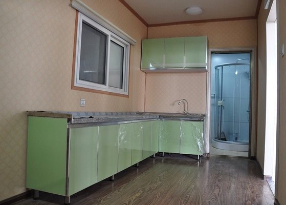 Steel Frame Modified Shipping Containers / Painting Steel Container Homes