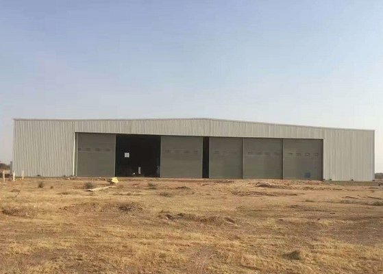 Light Metal Frame Structure Steel Structure Hangar With Sliding Door