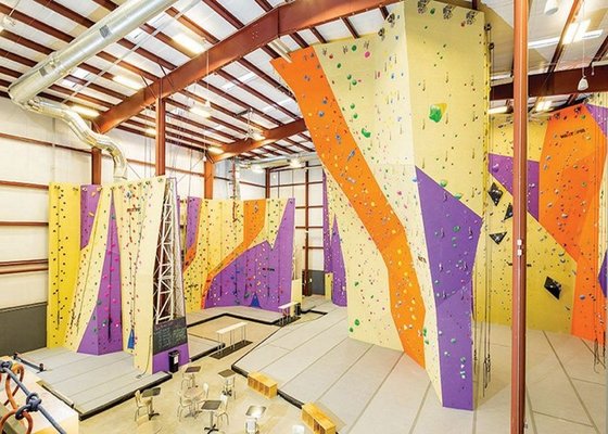 Indoor Rock Climbing Gym Prefab Commercial Buildings Bolts Connection