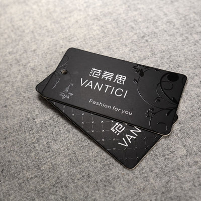 隆起の紫外線衣服の Cardbaod のペーパーのためのプロセスによって印刷されるこつの札