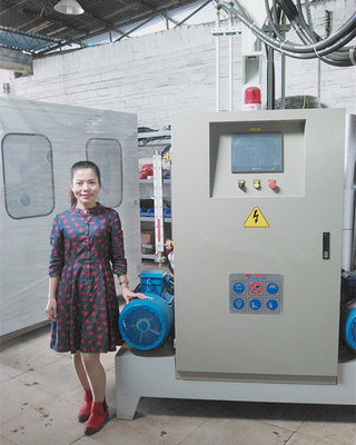 Automatic Turntable for Solar Energy Insulation Layer Thermal Insulation Material Machine injectione machine supplier