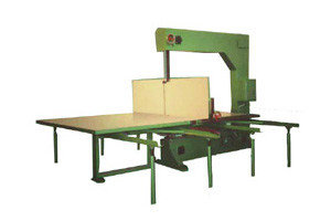 Vertical Flexible Polyfoam Cutting Machine