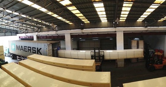 B2 Fireproof Grade Flexible Cold Storage House Panels for Freezer Rooms thickness 100mm