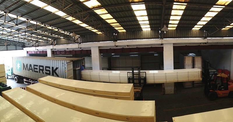 B2 Fireproof Grade Flexible Cold Storage House Panels for Freezer Rooms thickness 100mm