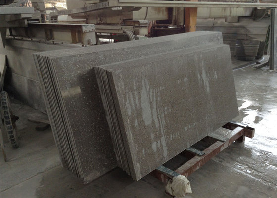Prefab Quartz Grey Rock / Artificial Quartz Stone For Shower Wall Paneling or Backsplashes