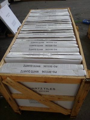 Alkali Resistant  Quartz Engineered Stone Floor Tile Seamless and Recycled
