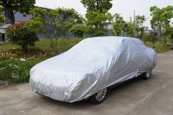 Lightweight and Waterproof Moto Cover 6.2 X 3.2 X 0.4 Inches All-Weather Protection supplier