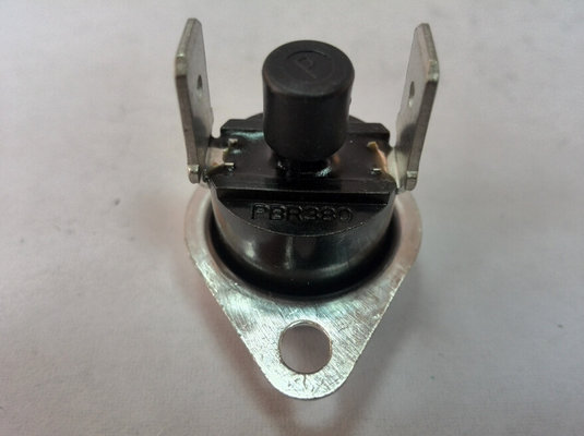 Safety thermostatic bimetal temperature switch 125V 15A  / bimetal thermal switch