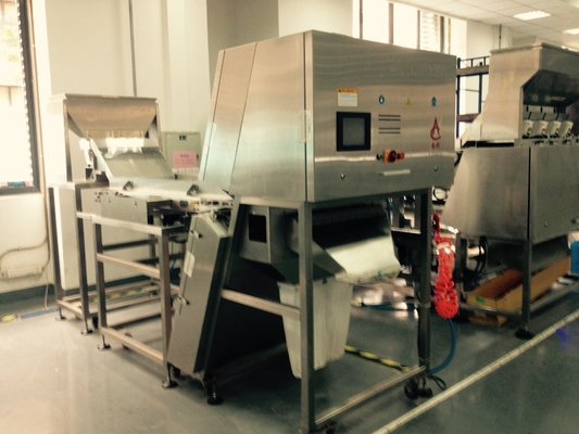 CCD Sensor Belt Colour Sorter Machine For Monocrystalline Silicon , Coal
