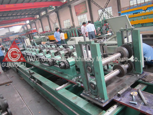 C / Z / E Purlin Roll Forming Machine , Hydraulic Purline Making Machine High Speed