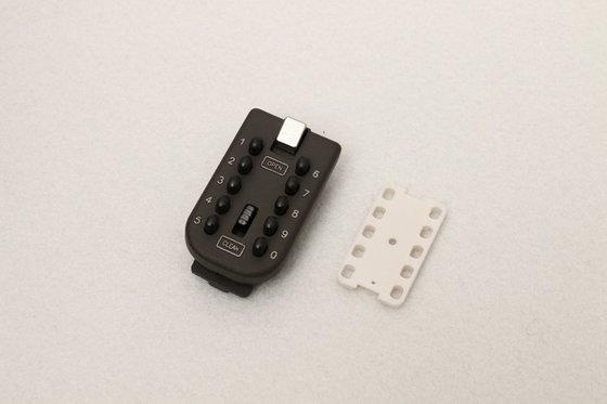 Reinforced Push Button External Key Safe Boxes Lockbox For Car Keys