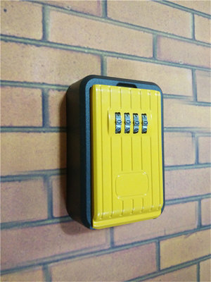 10 Digit Dialing Combination Original Wall Mounted Key Lock Box 87.5*75*30 Mm