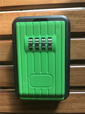 Waterproof Outdoor Combination Lockbox For Keys Black And Green