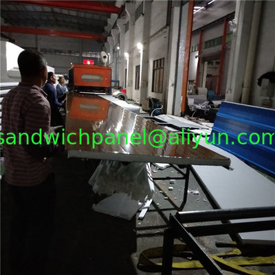 14kg beautiful green eps sandwich roof panel 1050-50-0.426mm wood grain steel down