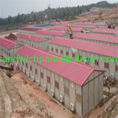one floor 4Kx12Kx3P woker camp prefabricated house with greywhite and red color