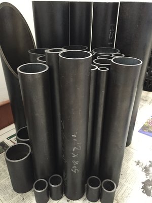 DIN1630 High Performance Seamless Circular Steel Tubes , Black Carbon Steel Pipe