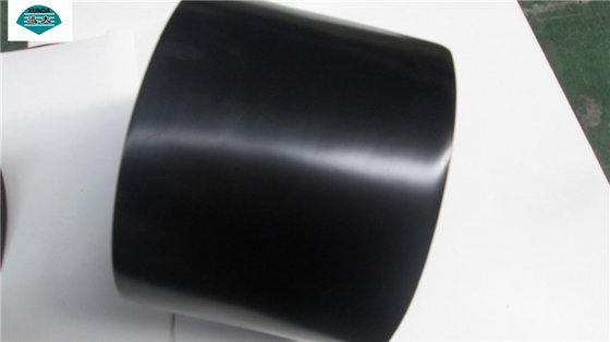 Black Pipe Insulation Tape with Polyethylene Backing , Oil Gas Pipeline Tape Rust Prevention