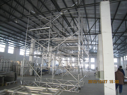 Light Weight Steel pipe Scaffolding For Boiler , aluminum folding scaffold