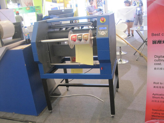 A Starjet 610mm Digital Label Die Cutter For Heat Transfer Paper Cuting