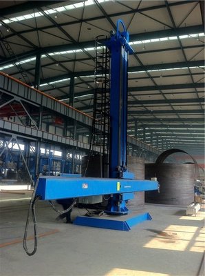 5x4m Column And Boom Manipulator With Control Box Platform For Seam Welding supplier