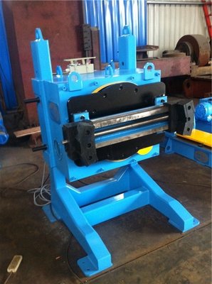 8T Electric Hydraulic Rotary Welding Positioners With Motorized Travel Bogie supplier