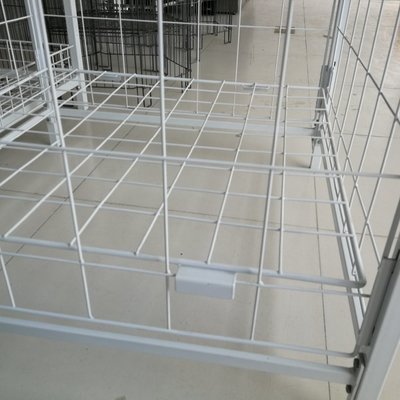 Big Goods Retail Display Baskets Advertising Wire Basket 4 Castors